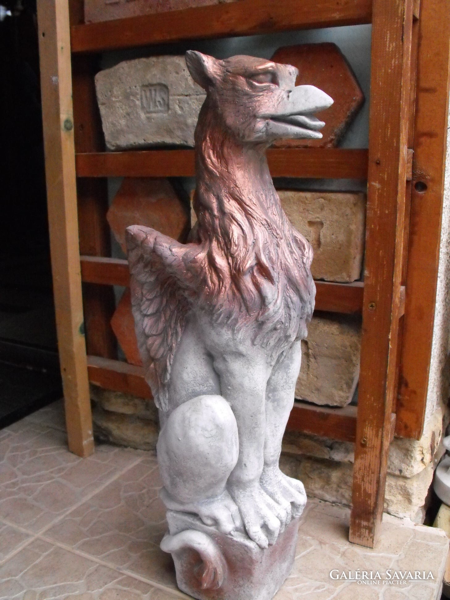 Rare frost-resistant artificial stone. Not concrete! Large 70cm griffin ...