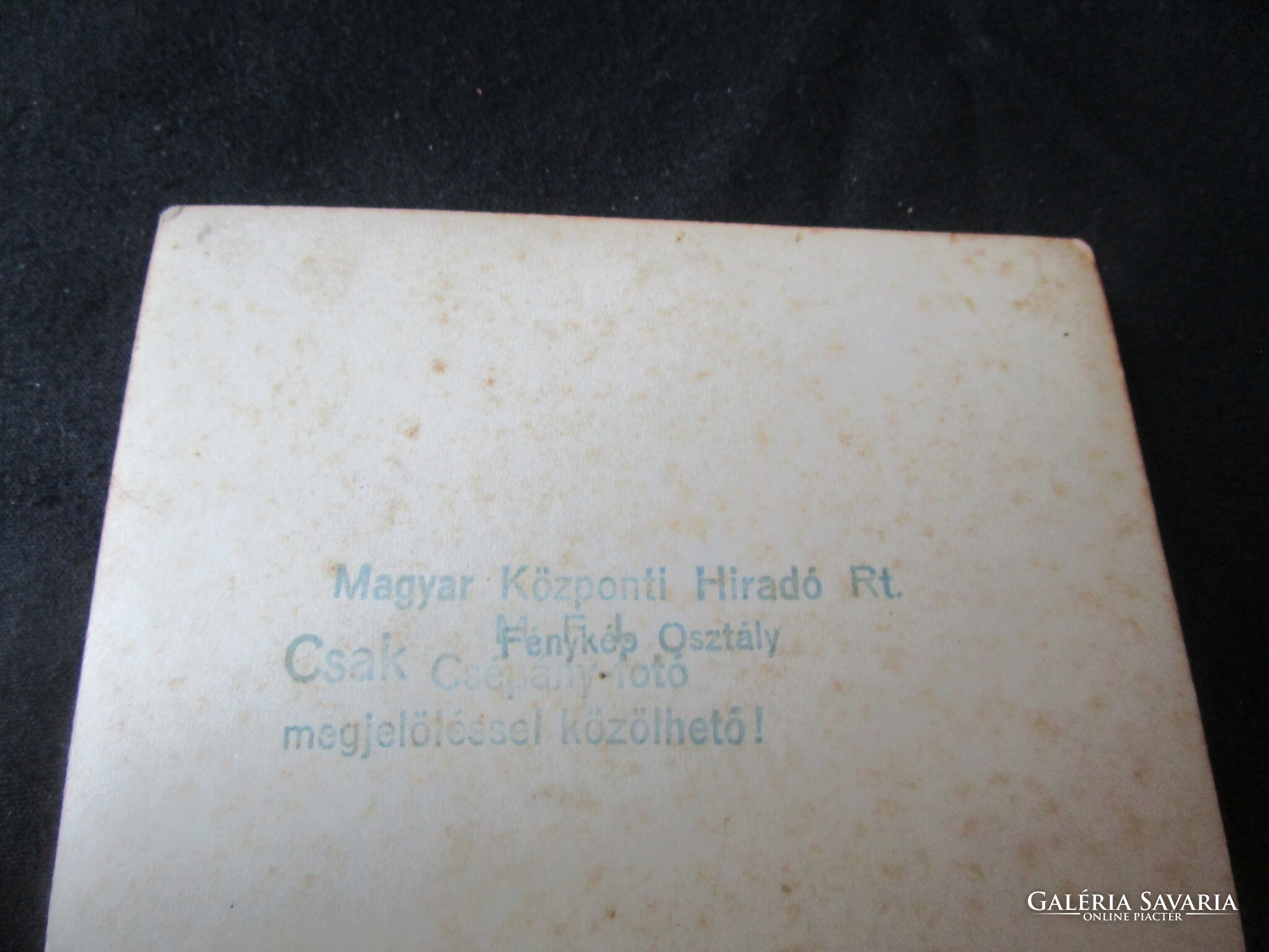 1946 BUDAPEST lerombolt Szabadság híd CSOPORTKÉP Magyar Központi Hiradó Rt. pecsét -tel jelzett ...