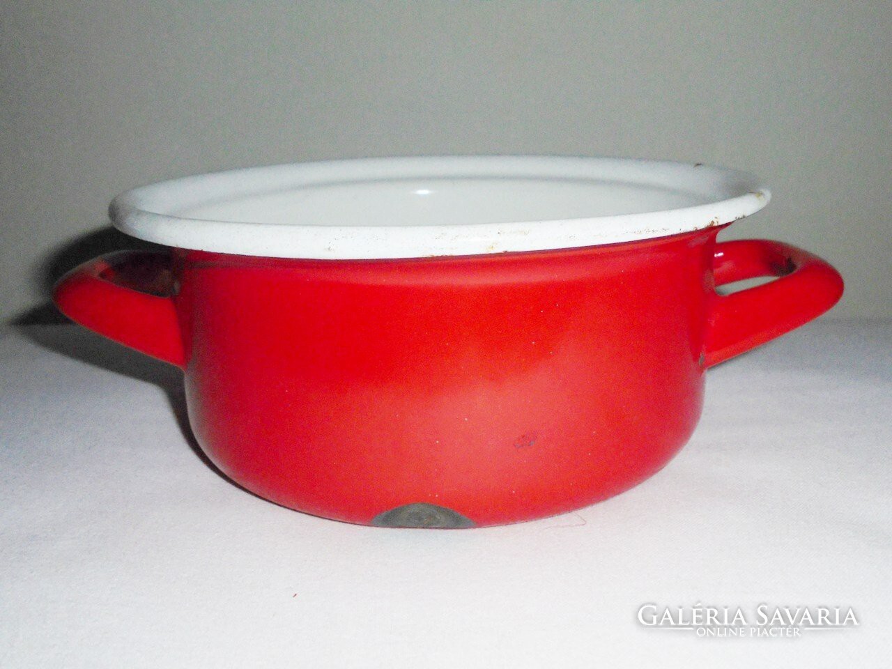 Zománcozott fazék lábas - 14 cm átmérő - 1970-1980-as évekből - Otthon ...