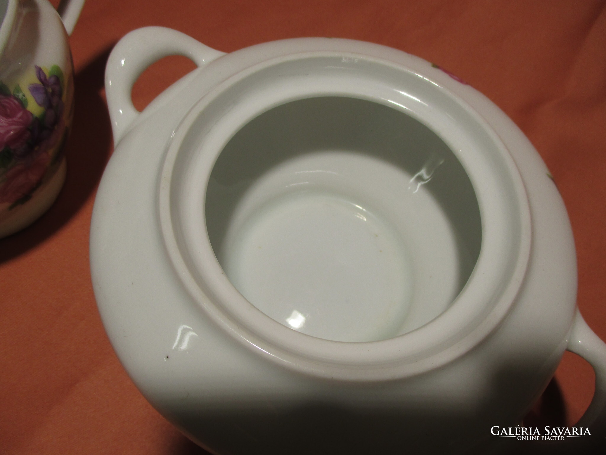 Victoria China rózsás-ibolyás kiöntő és cukortartó - Porcelán | Galéria ...