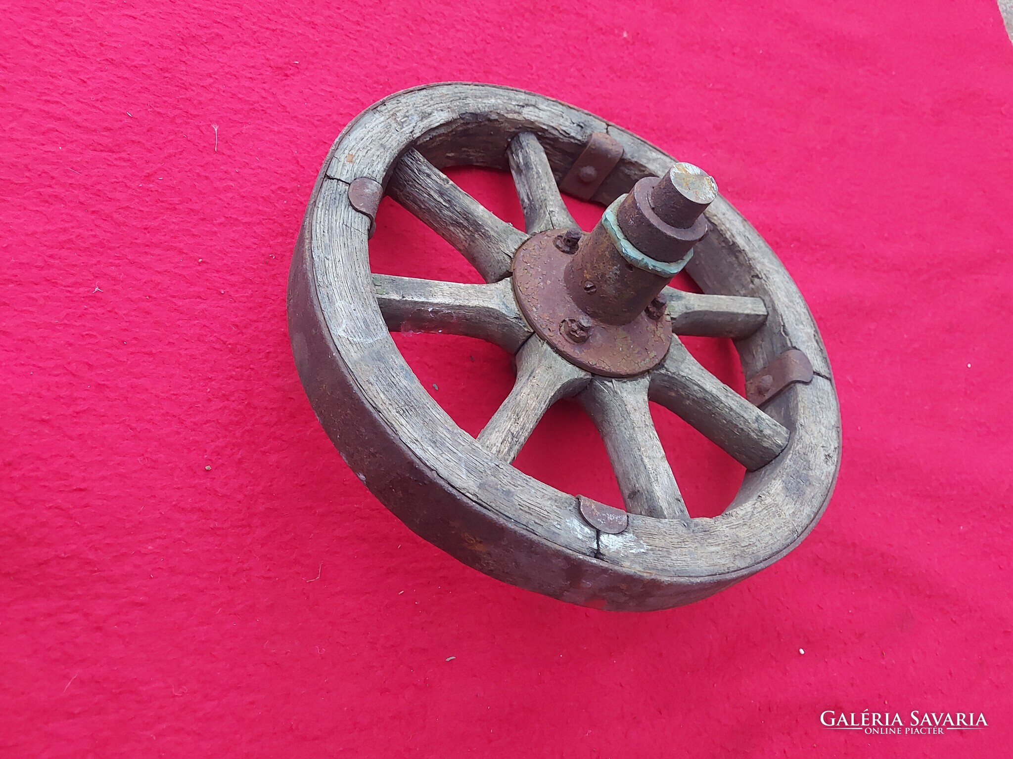 Maxim machine gun wheel - Military | Galeria Savaria online marketplace ...