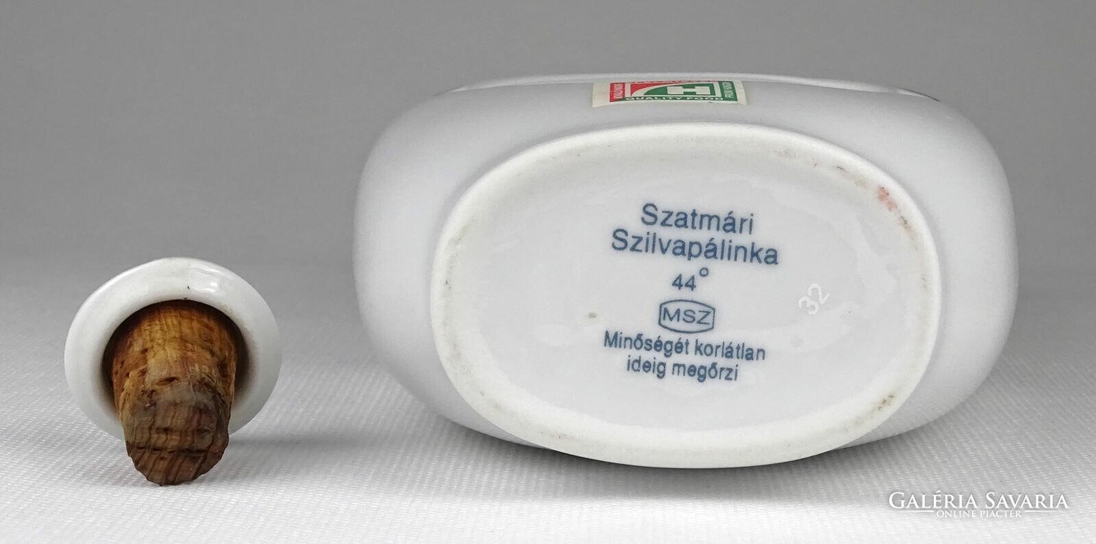 1O440 Hollóházi porcelán Szatmári szilva pálinkás butella 25.5 cm ...
