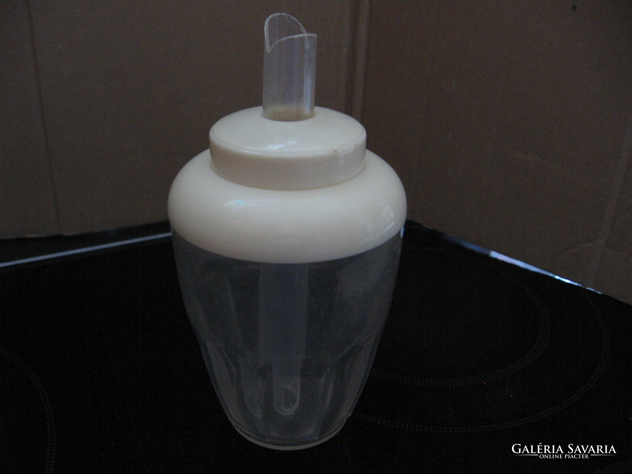 Retro cukorszóró, adagoló műanyag Revolit 50-es évek - Otthon ...