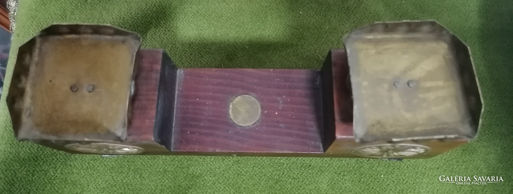 Art deco stílusú fa - réz kombinációjú gyertyatartó - Egyéb régiség ...