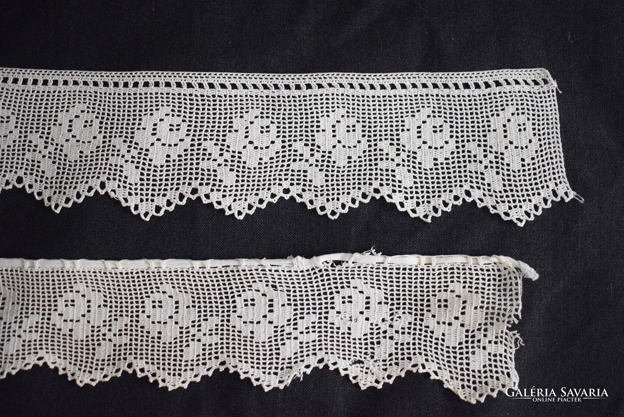 Horgolt kézimunka polcdísz , polcszegély , drapéria , csipke szalag ...