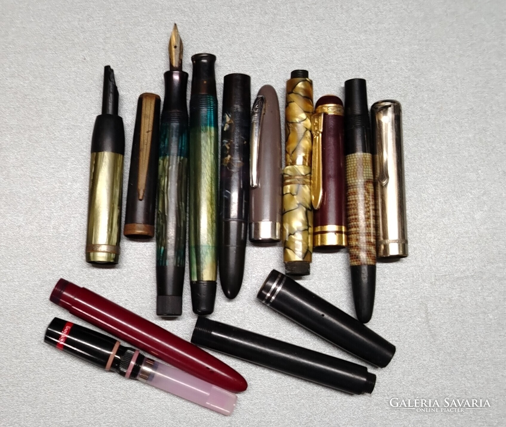 Töltőtoll alkatrésznek. Csak néhány a van még a hegye. I - Otthon ...