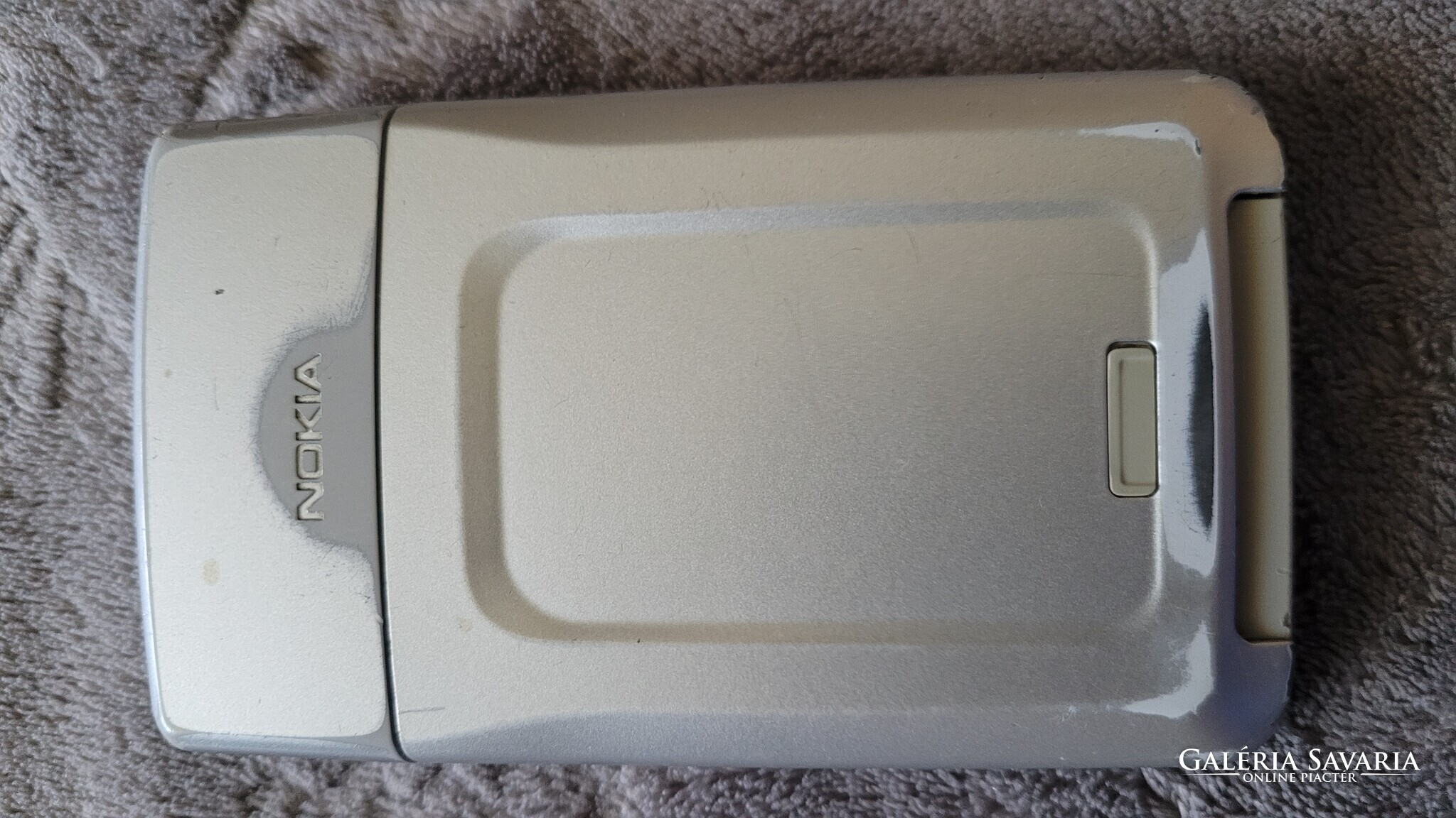 NOKIA E61 RM-89 HIBÁS HIÁNYOS retro mobiltelefon akkumulátor nélkül ...