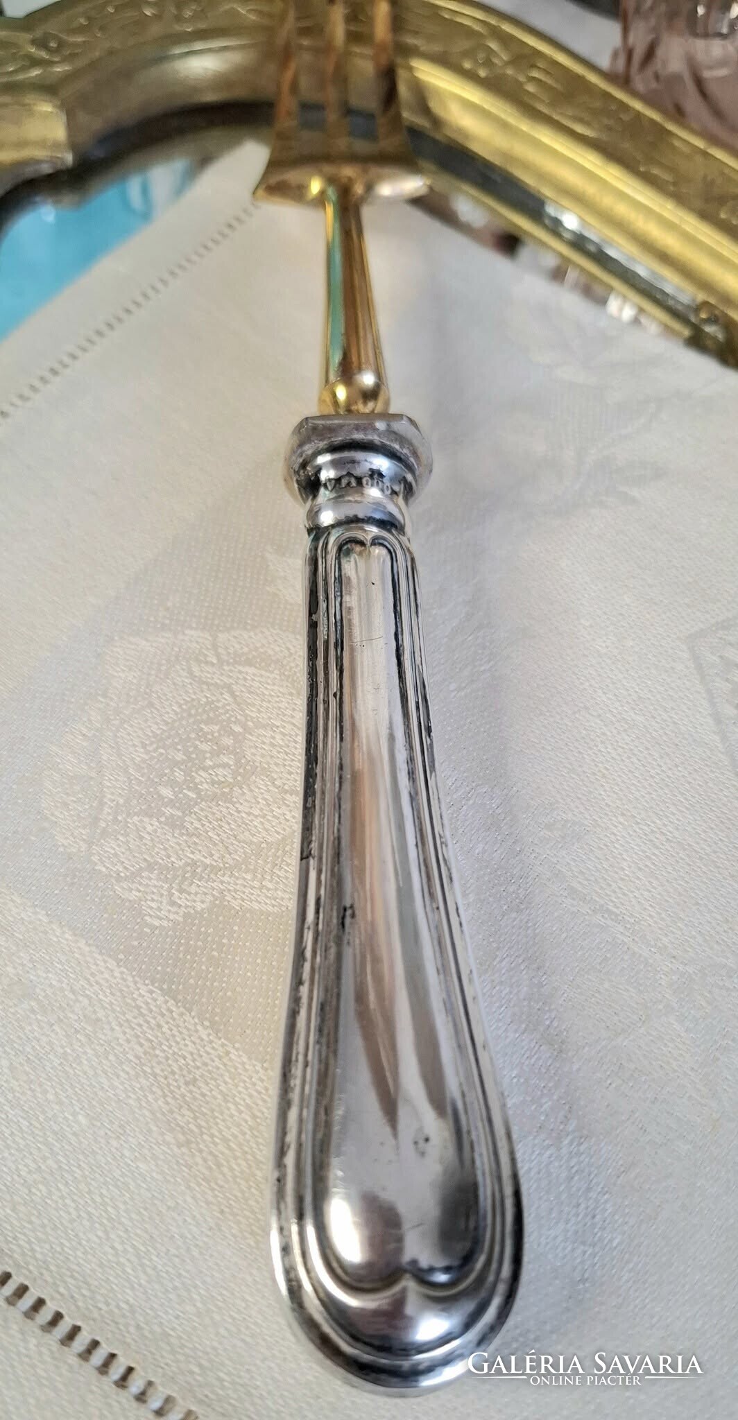 Ezüst nyelű, aranyozott fejű húsvilla, szervírozó - Ezüst tárgy ...