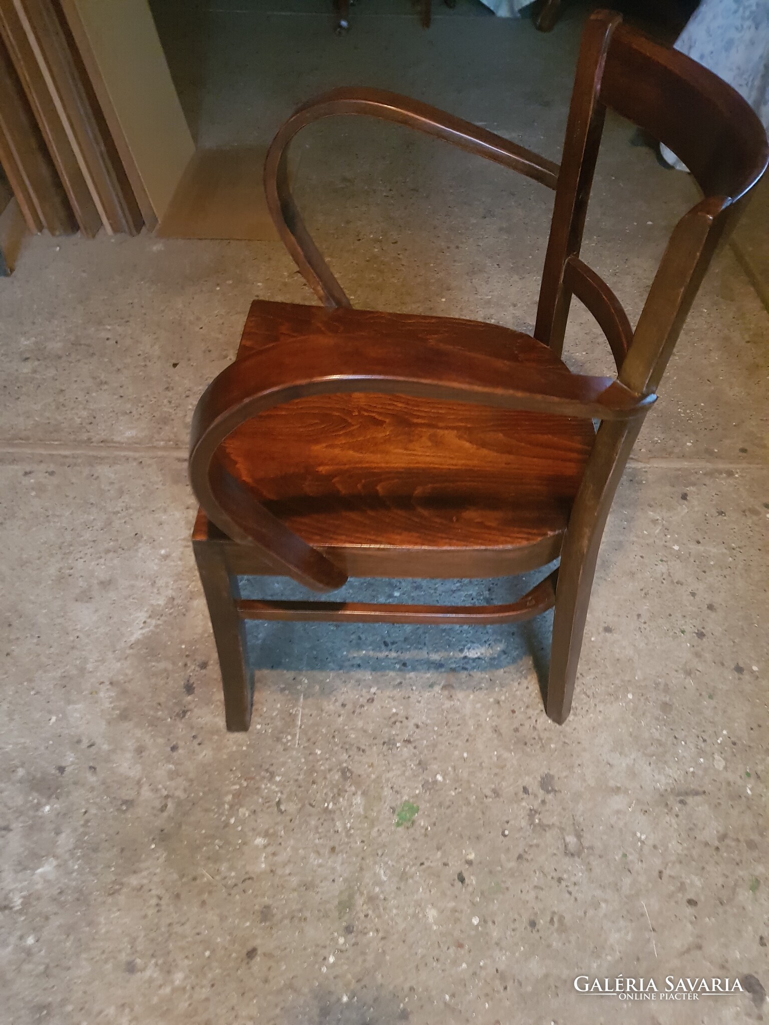 Bauhaus karosszék. - Bútor | Galéria Savaria online piactér ...