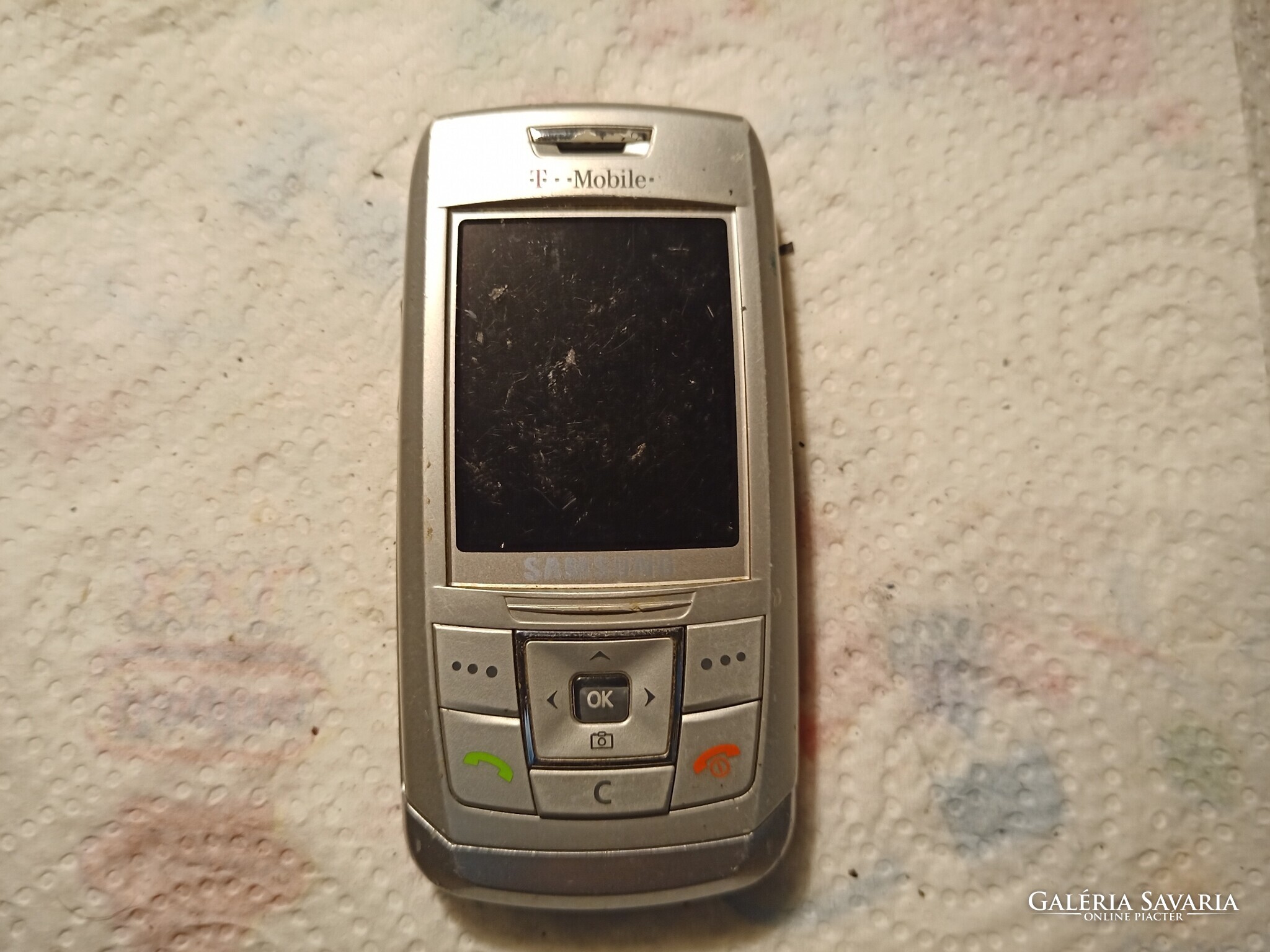 Hibás Samsung e250 retró telefon eladó - Műszaki régiség | Galéria ...