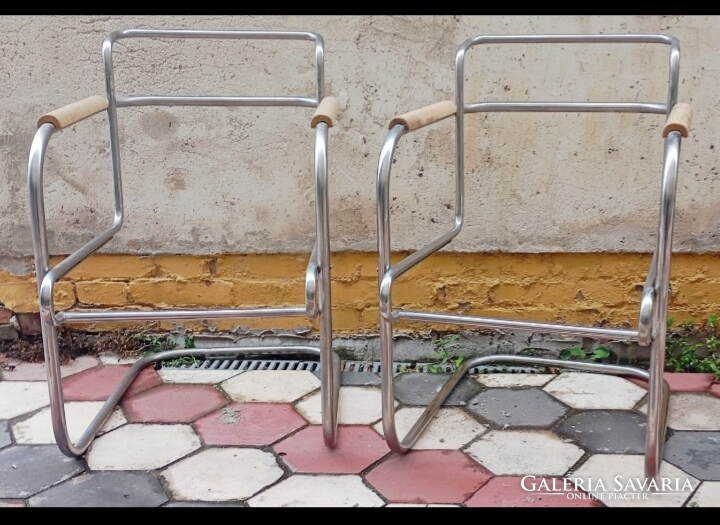 Bauhaus Breuer Marcell tervezte krómacél fémvázas dizájn fa karfás szék ...