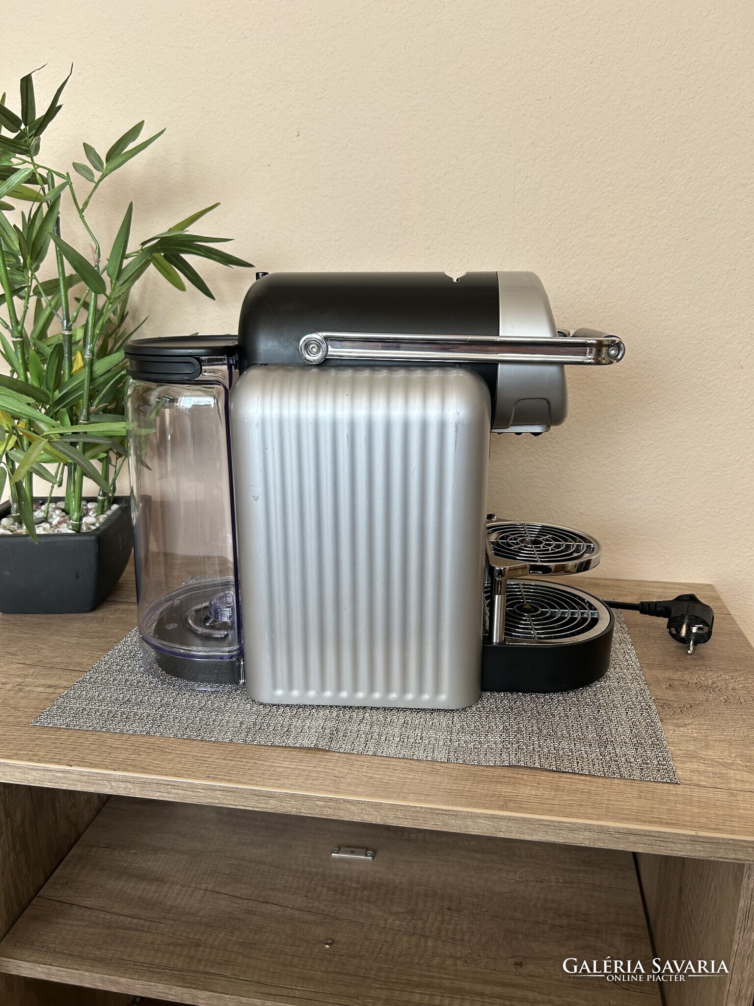 Nespresso Zenius Professional kávéfőző kiváló állapotban - Otthon ...