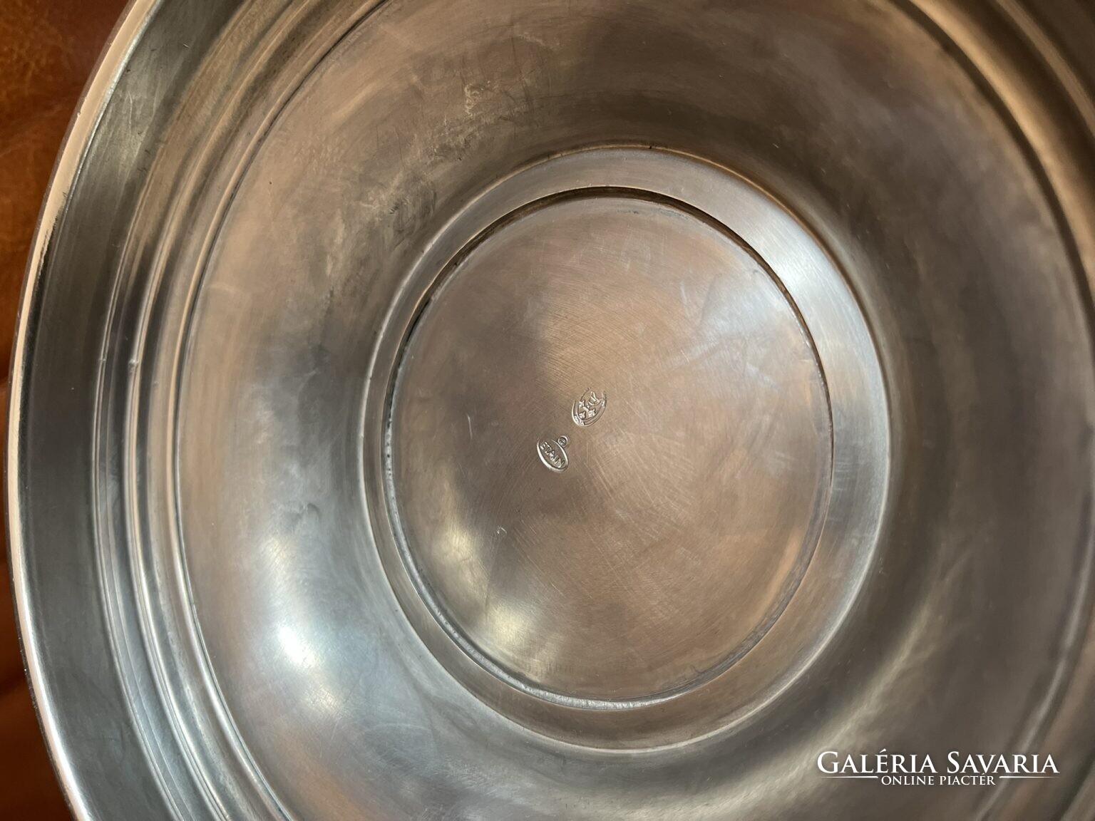 G.H. MUMM & Cie vintage ónból készült talapzatos pezsgőhűtő jégtál ...