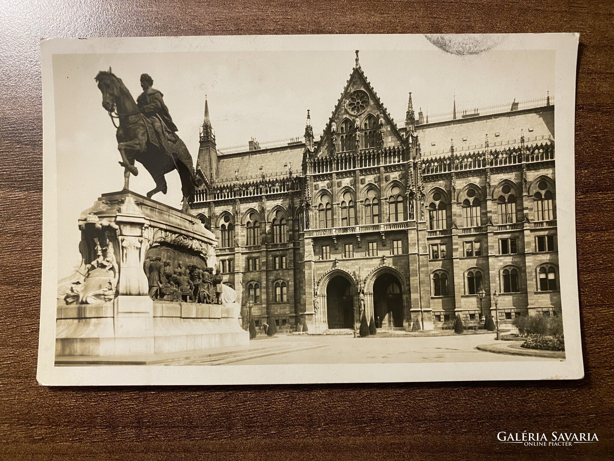 Képeslap Budapest Országház az Andrássy szoborral - Gyűjtemény ...