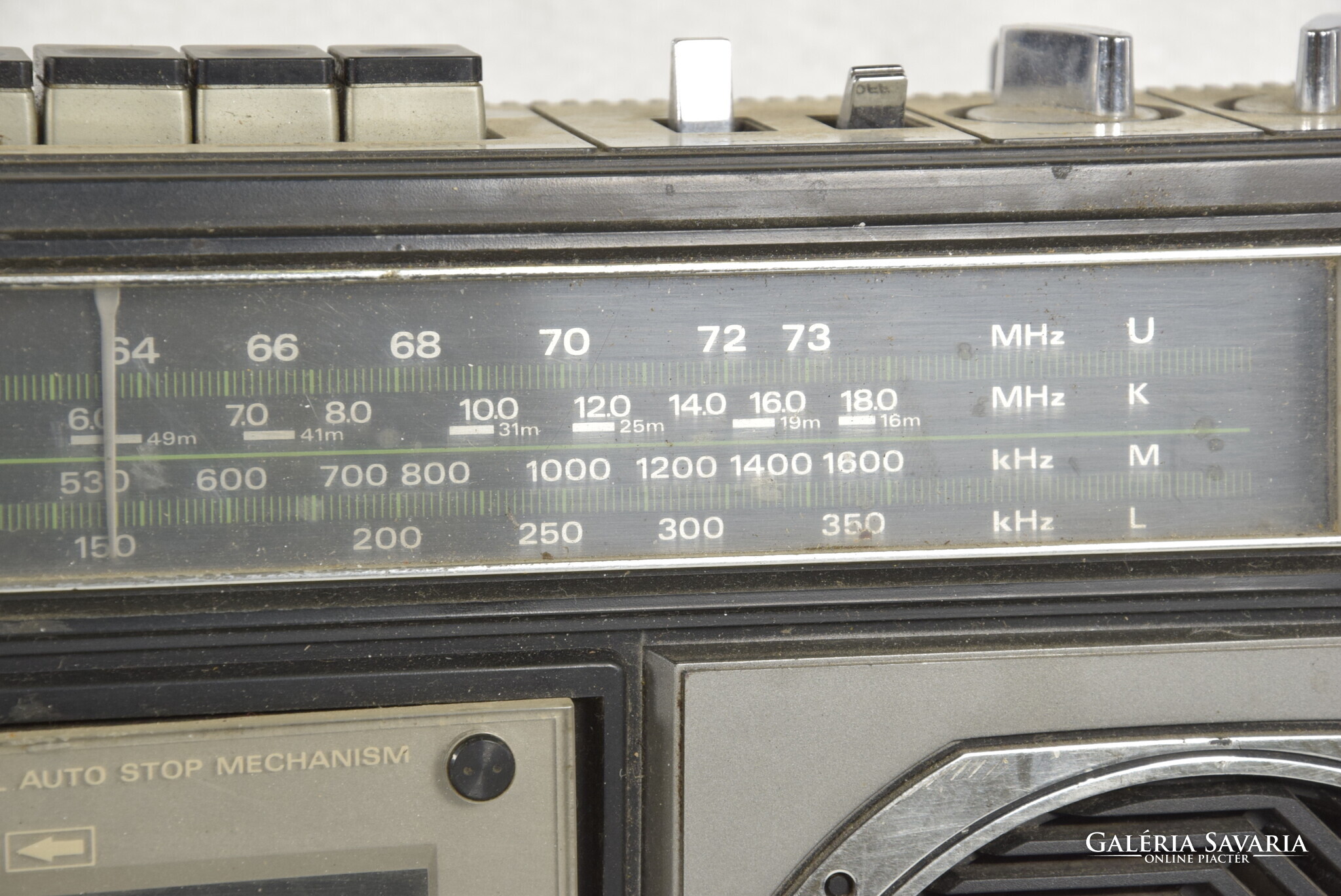 Hitachi TRK-8010 K típusjelű rádió-magnó A395 - Műszaki régiség ...