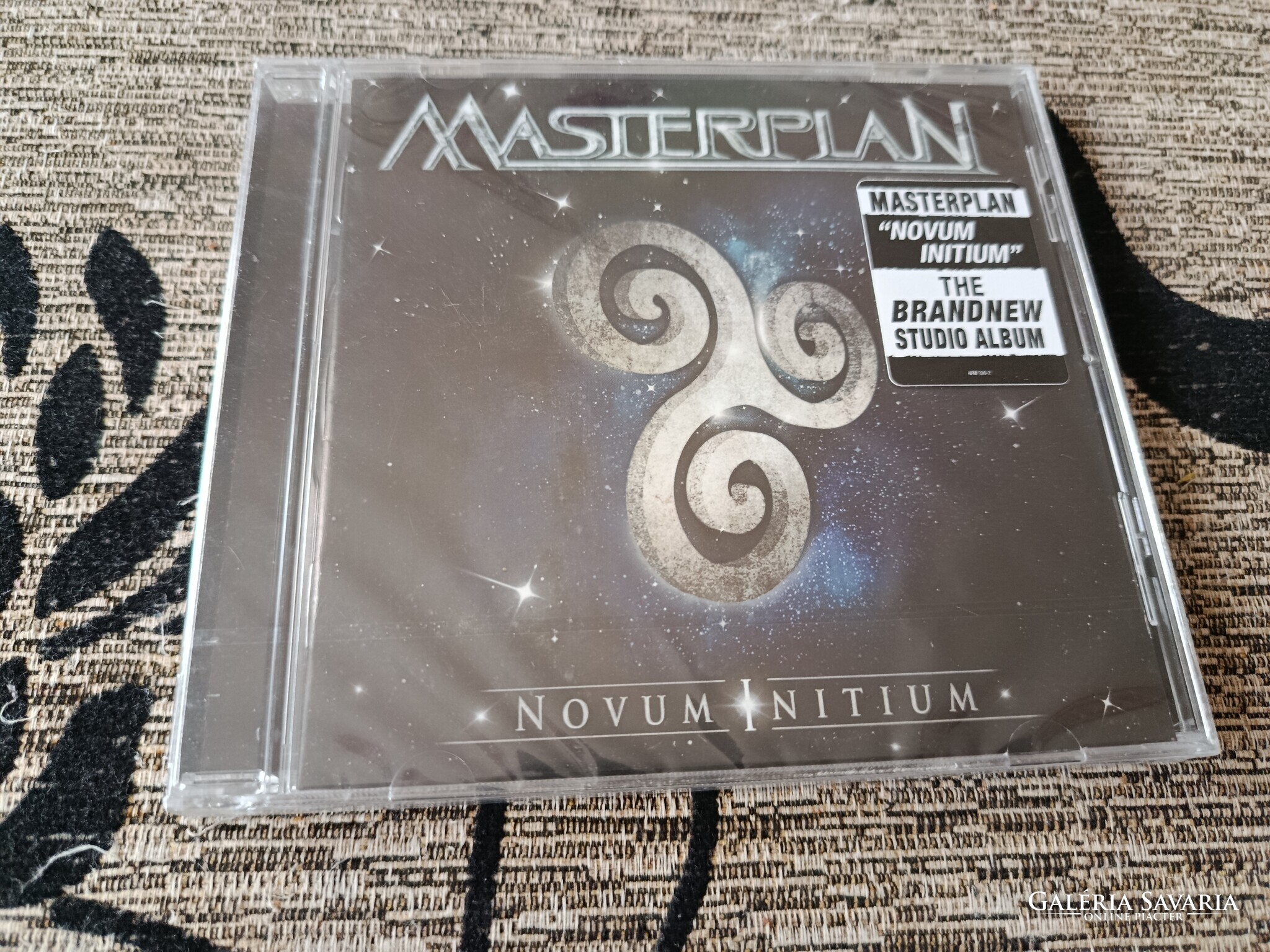 MASTERPLAN - NOVUM INITIUM - Zene | Galéria Savaria online piactér ...